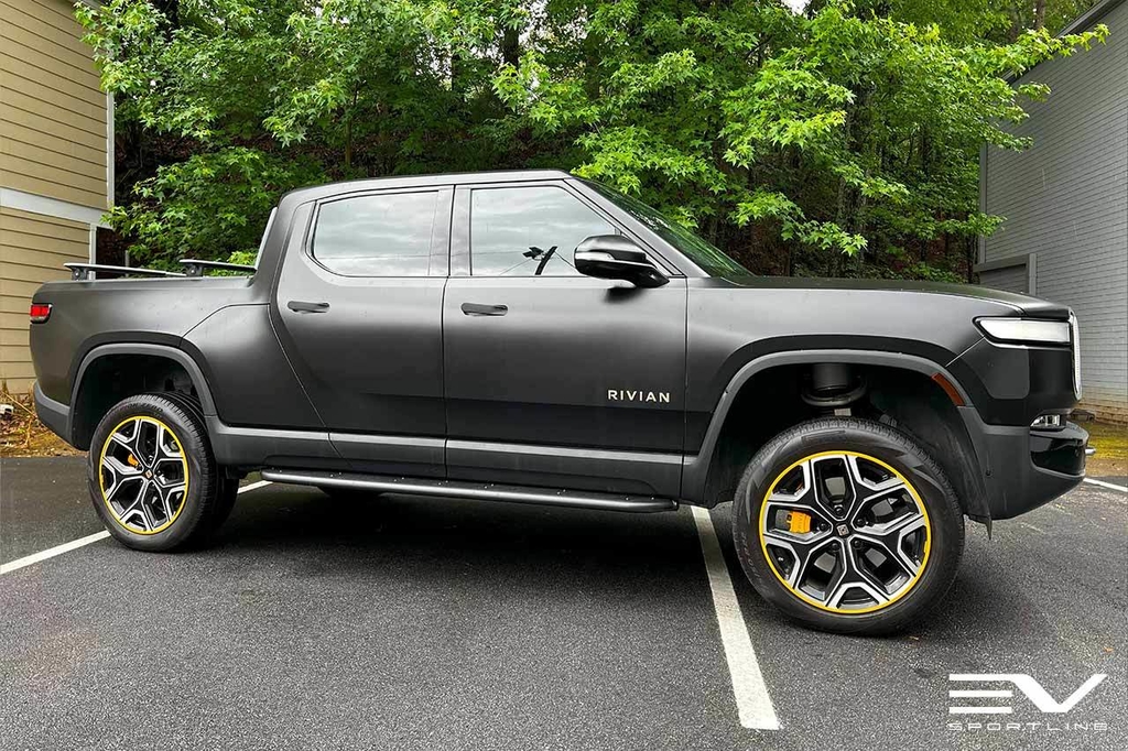 Xpel Stealth Black Rivian R1T with Triple Square Thread Running Boards ...