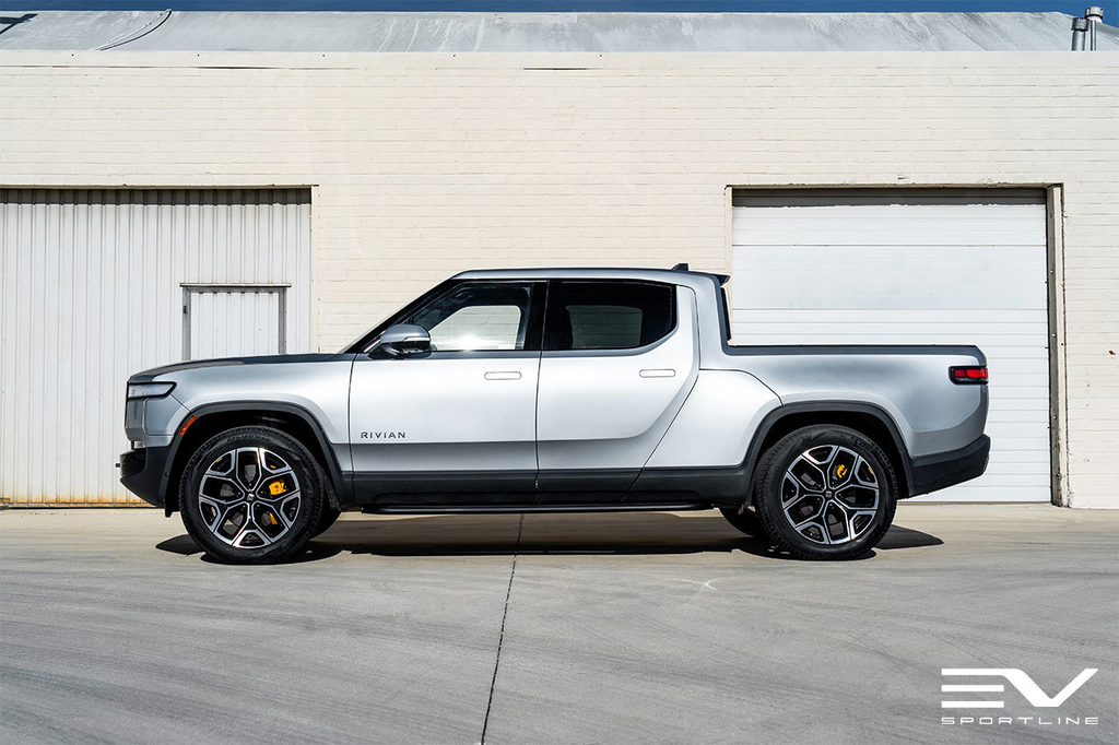 LA Silver Rivian R1T with Triple Slot Thread Running Boards - EV ...